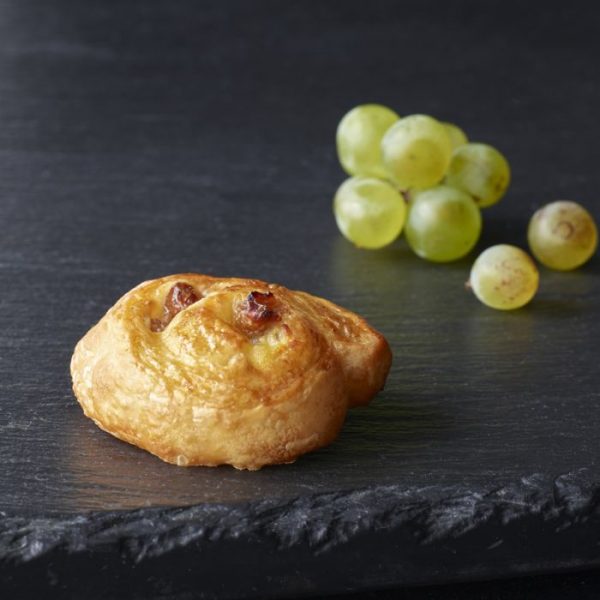 Máslový croissant — PAUL